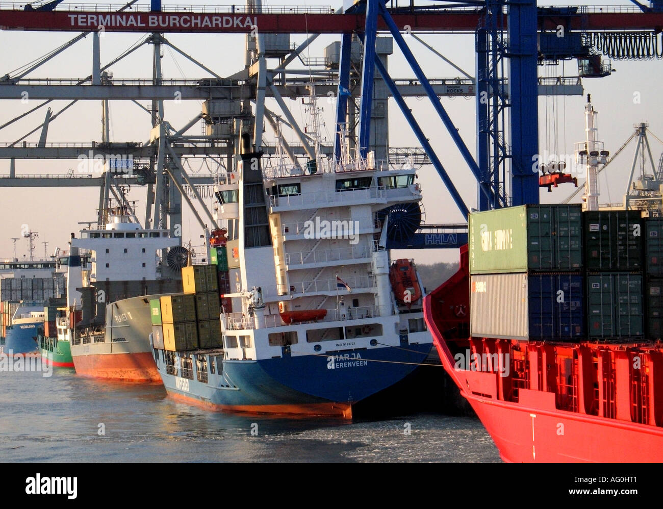 Hamburg Docks Container Port Stock Photo - Alamy