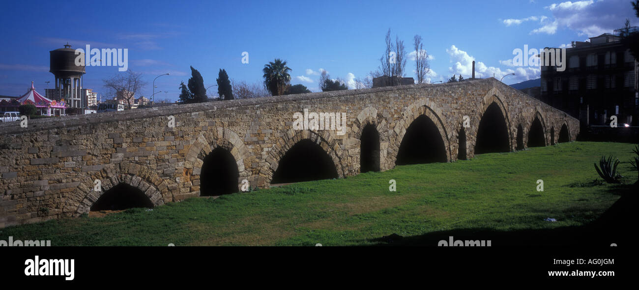 Unity bridge hi-res stock photography and images - Alamy