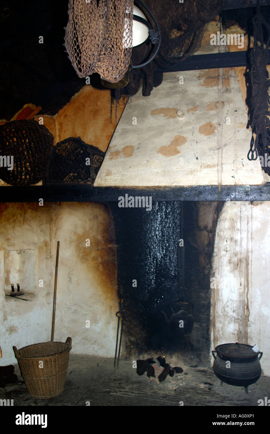 Poverty west of ireland hi-res stock photography and images - Alamy