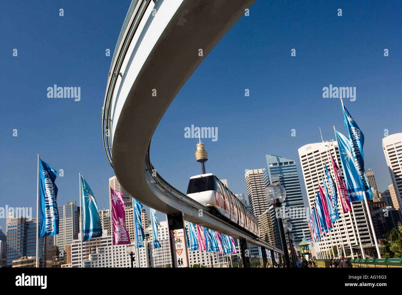 Monorail hi-res stock photography and images - Alamy