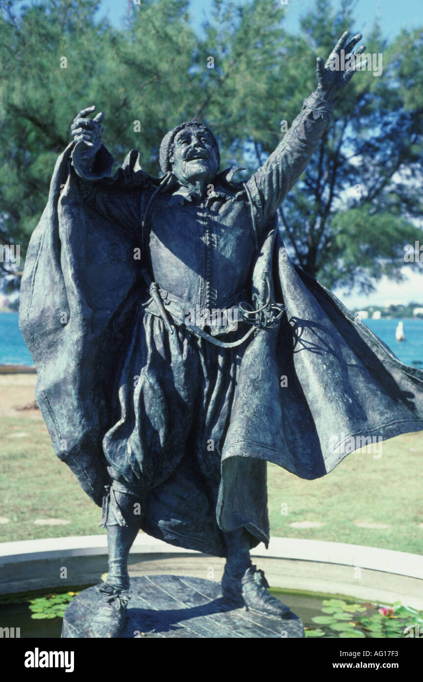 Sir George Somers statue St Georges Bermuda Stock Photo - Alamy