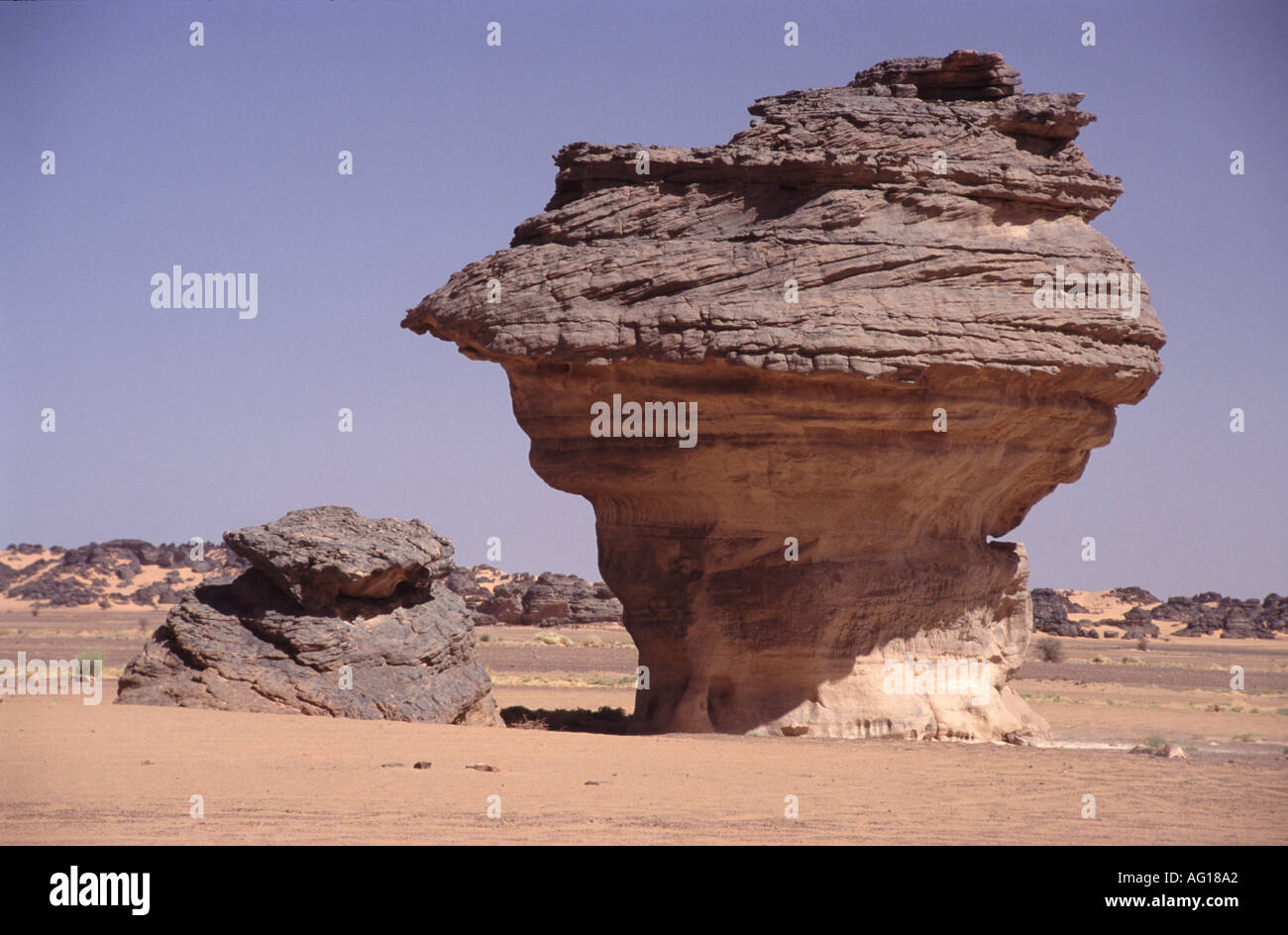 Libya Libyen scenic at the Akakus mountains Acakus Acacus Erosion Stock ...