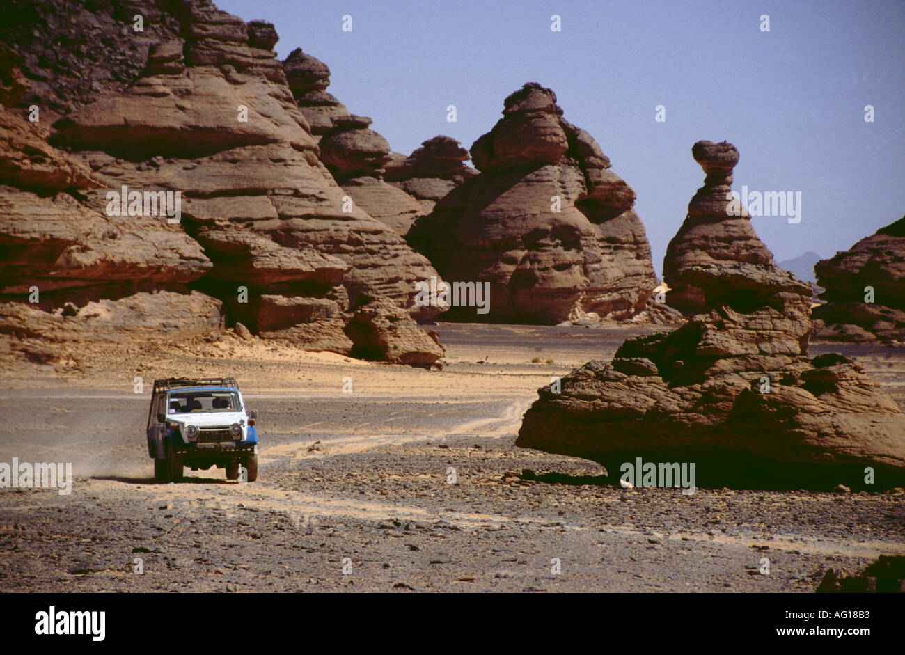 Libya scenic in the desert Sahara with the jeep on desert road tour ...