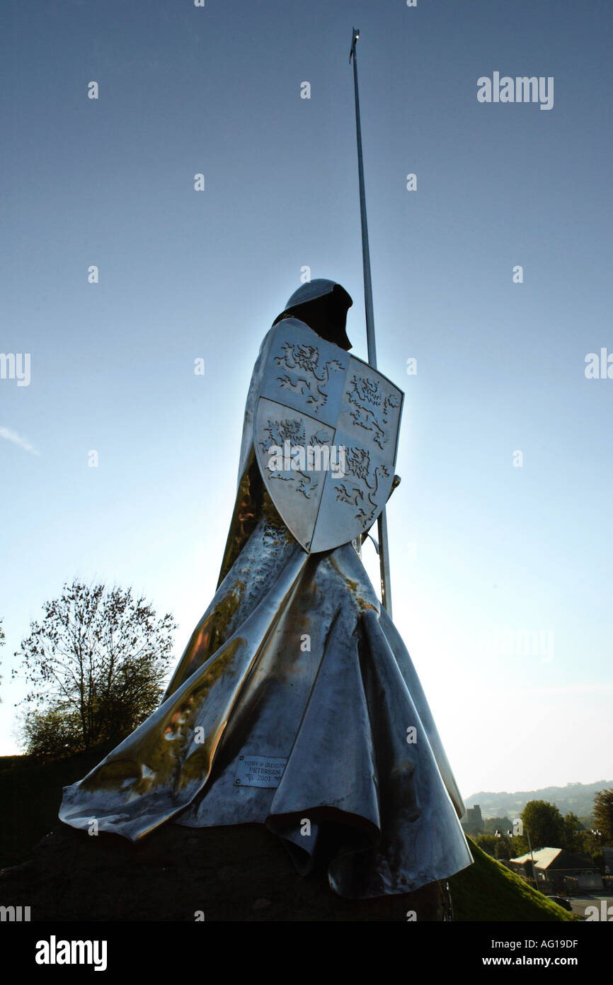 Statue llywelyn ap gruffydd llandovery hi-res stock photography and ...