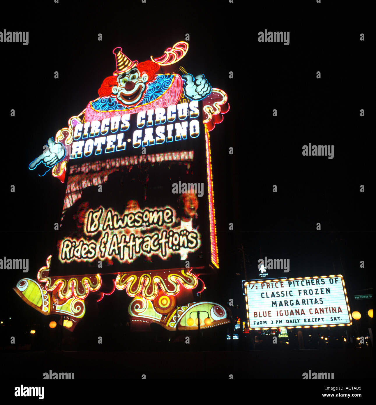 Circus circus neon clown sign hi-res stock photography and images - Alamy