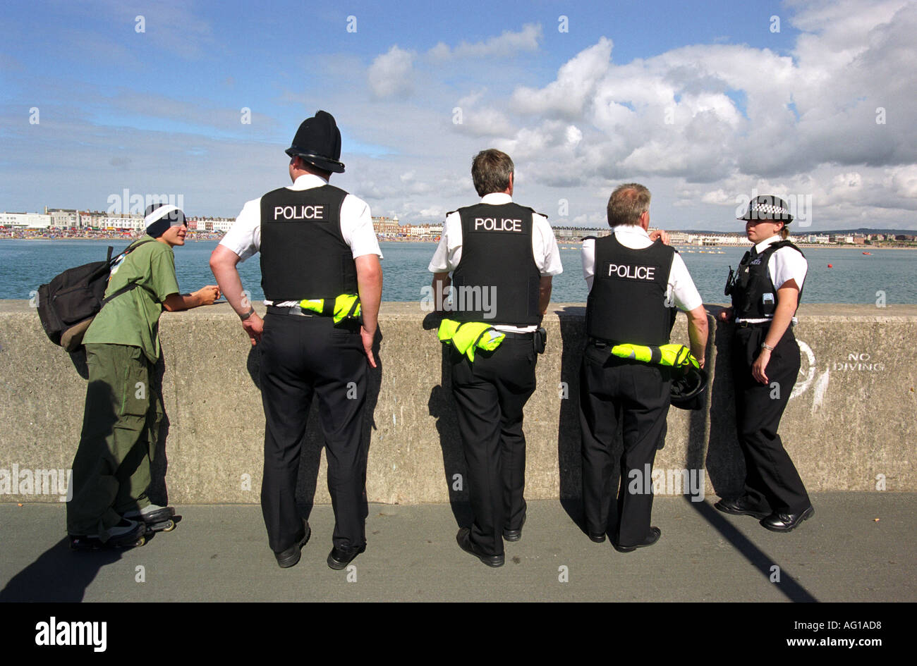 Police constable patrol london female hi-res stock photography and ...