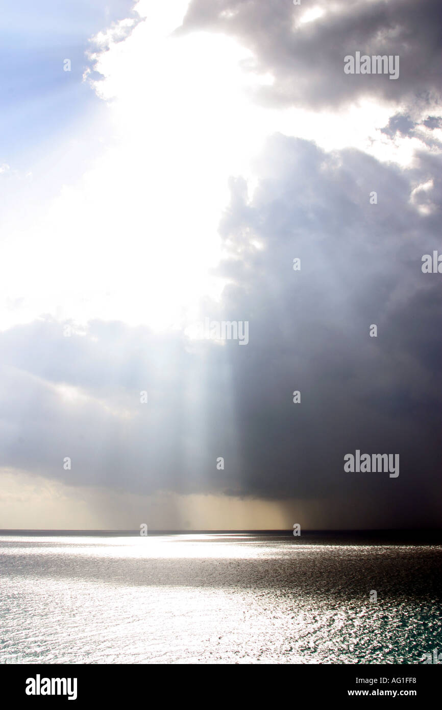 Sunlight breaking through hi-res stock photography and images - Alamy