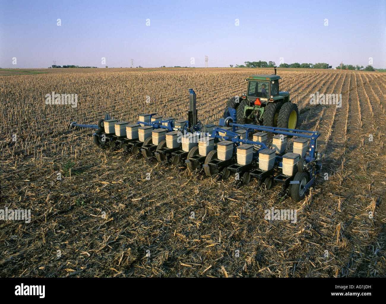 NO TILL SEED PLANTING Stock Photo - Alamy