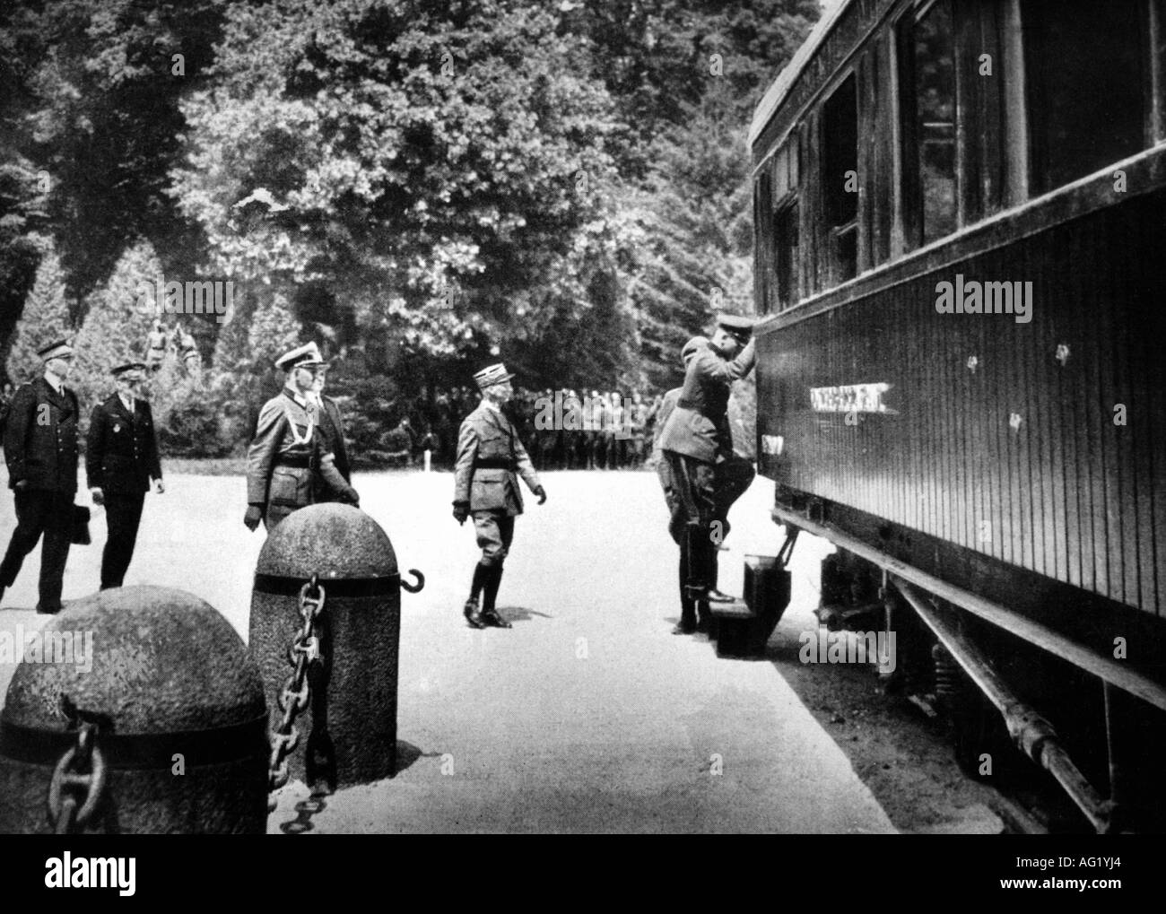 Second armistice at compiègne Black and White Stock Photos & Images - Alamy