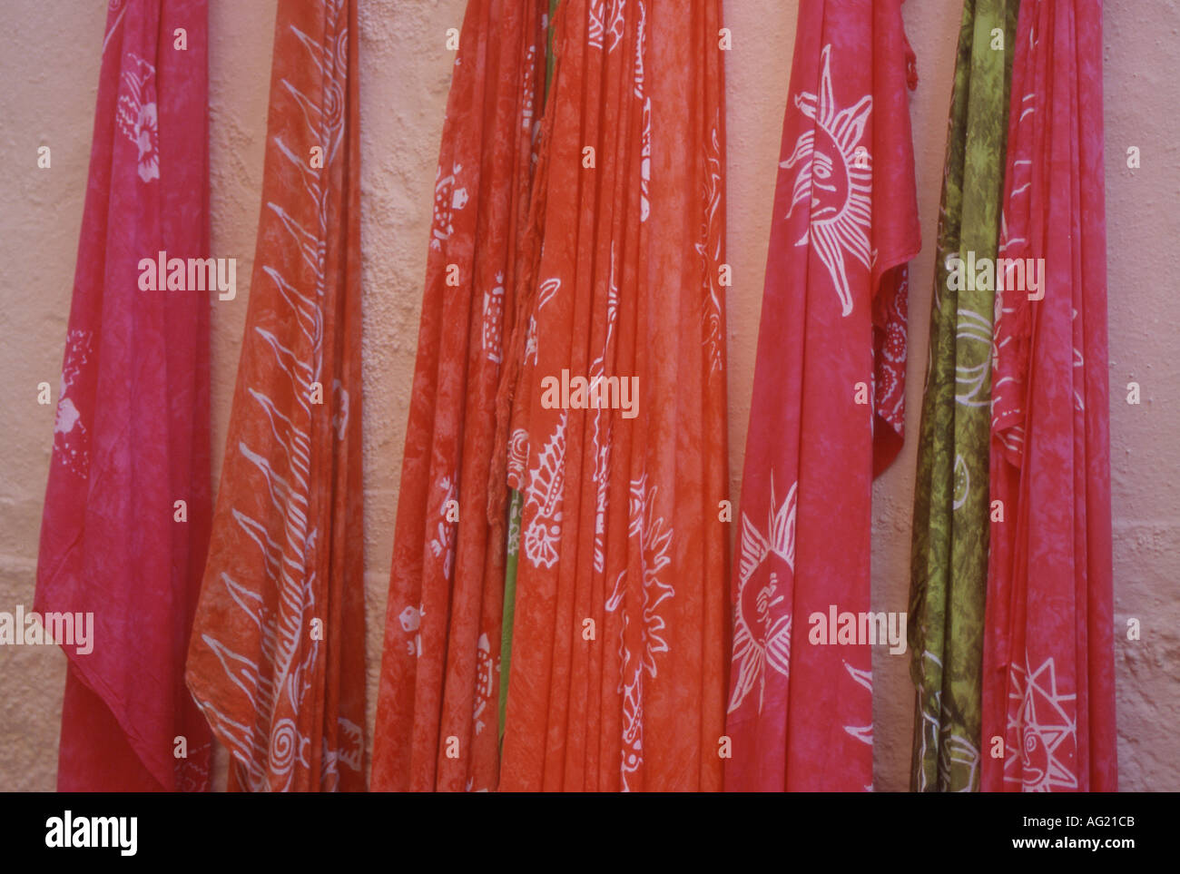 Pareos hi-res stock photography and images - Alamy