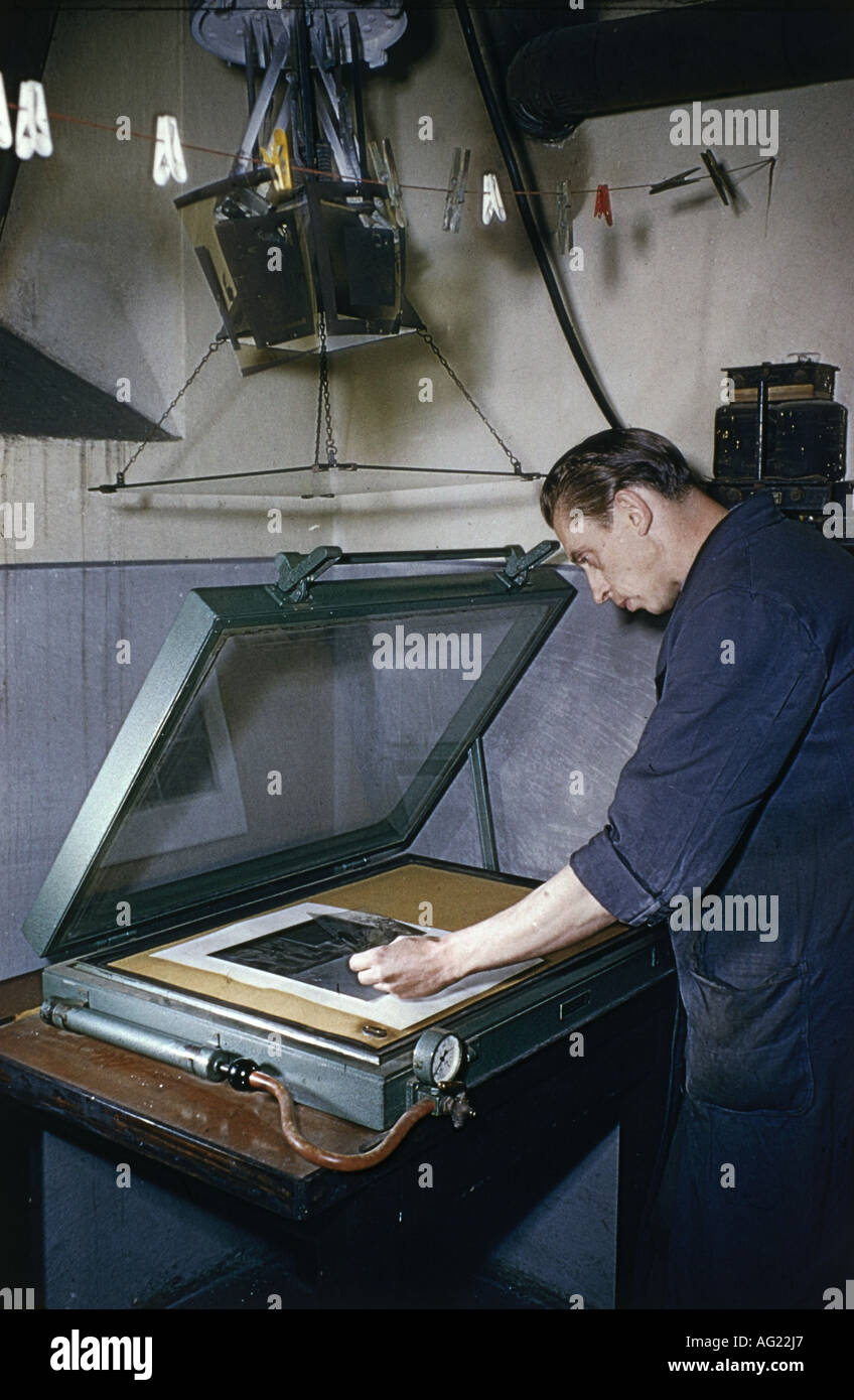 press/media, fabrication of a newspaper, Germany, 1950s ...