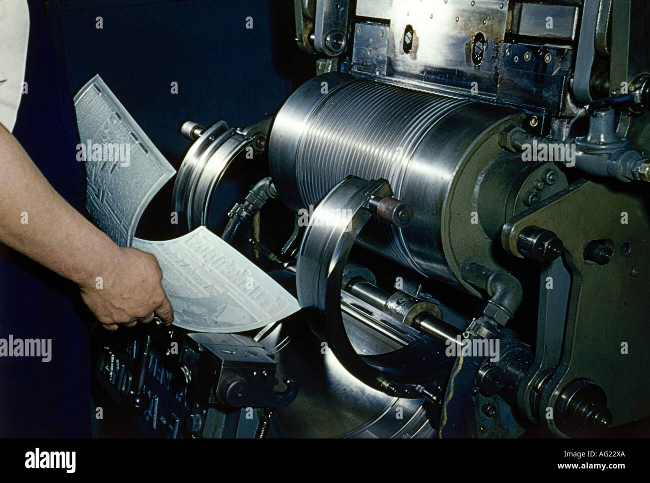 Printing press 1950s hi-res stock photography and images - Alamy