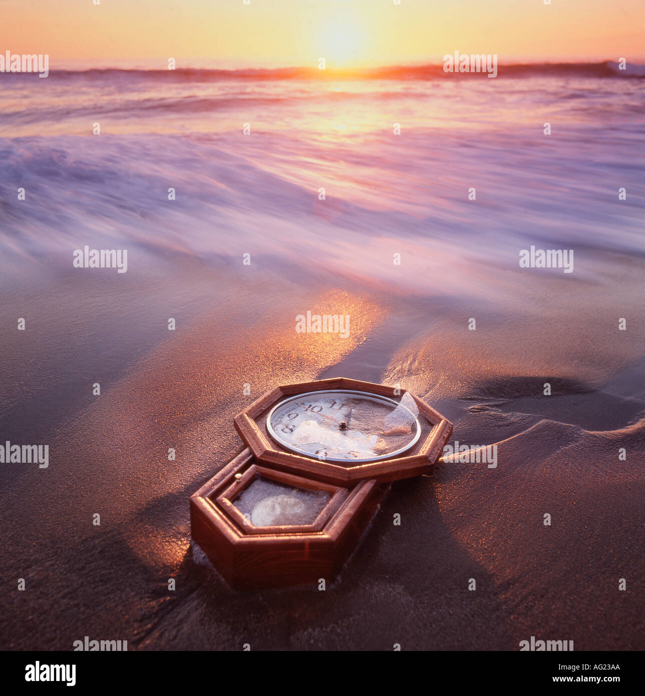 Washed up clock on beach Stock Photo - Alamy