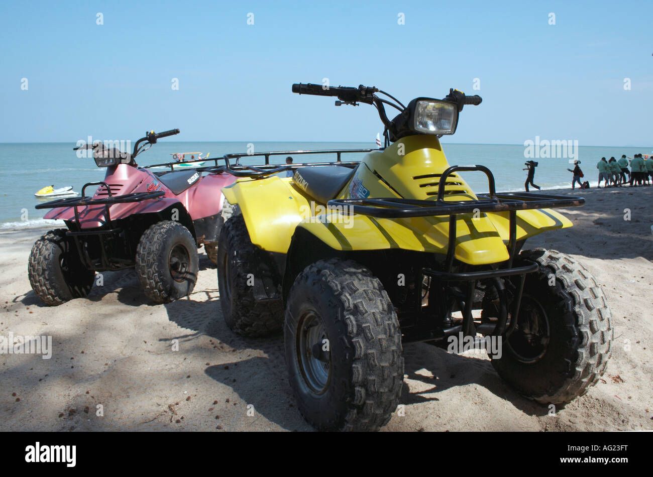 Quad bikes beach hi-res stock photography and images - Alamy