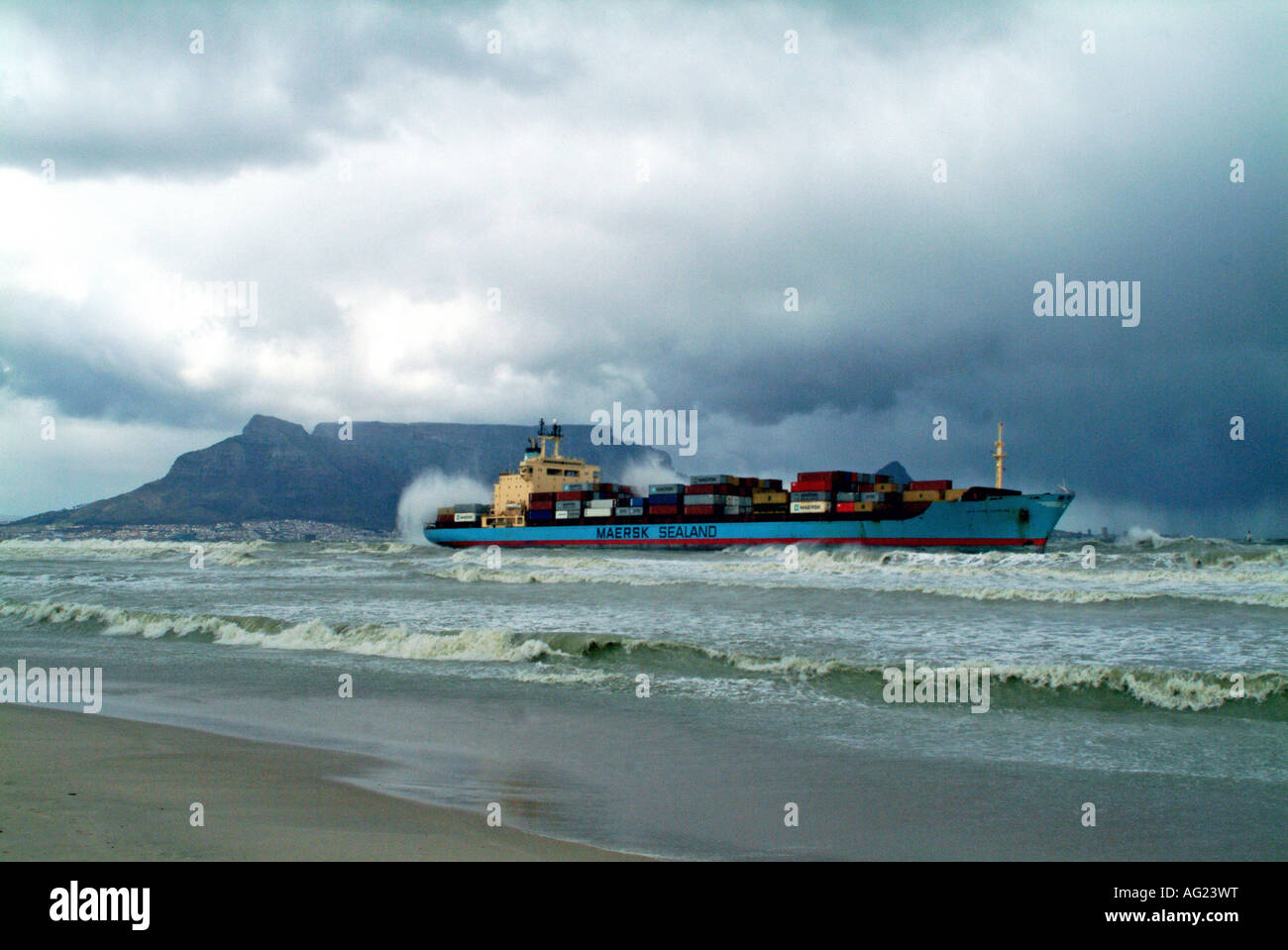 Container vessel aground off Milnerton beach Stock Photo - Alamy