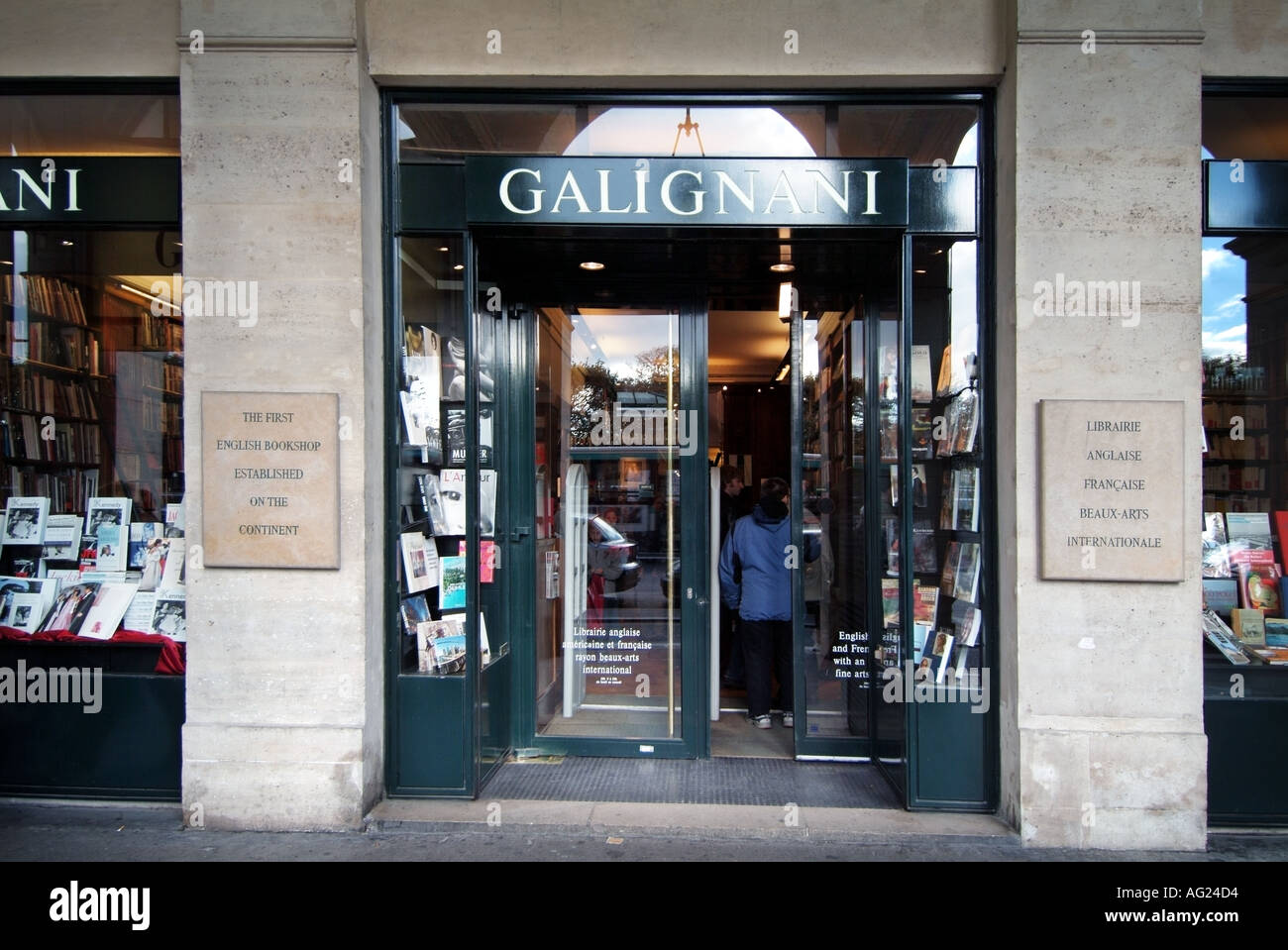 Galignani bookshop paris hi-res stock photography and images - Alamy