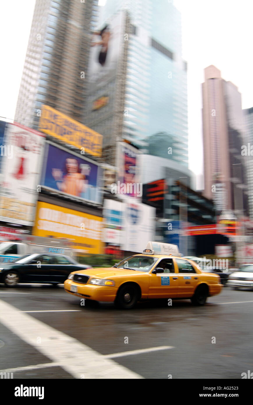 new york yellow taxi cab city american us usa Stock Photo - Alamy