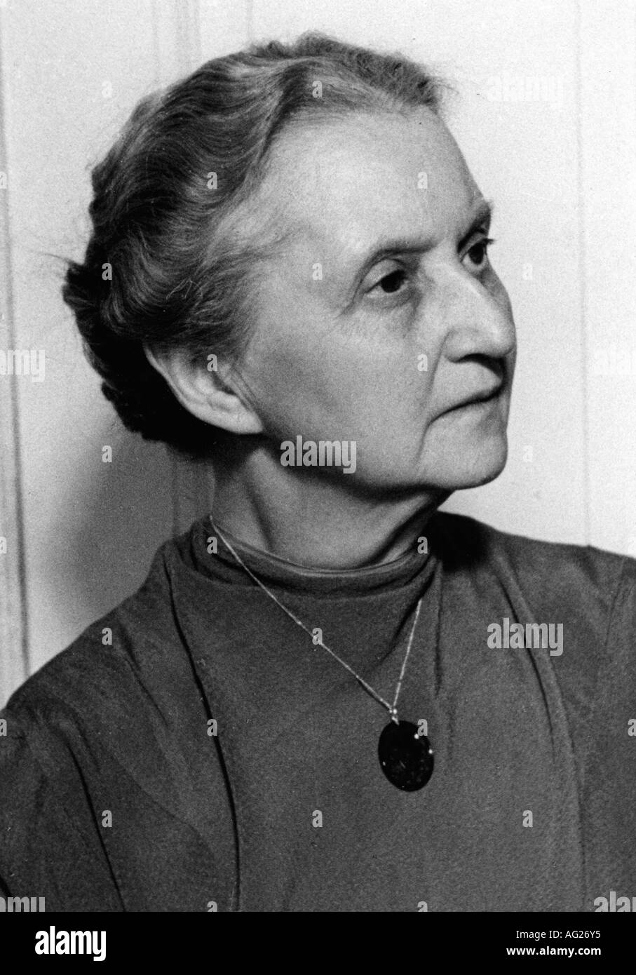 Zahn harnack hi-res stock photography and images - Alamy