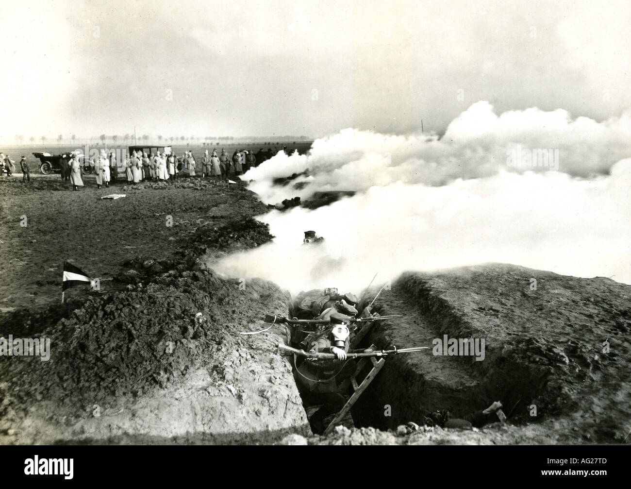 Gas mask wwi hi-res stock photography and images - Alamy