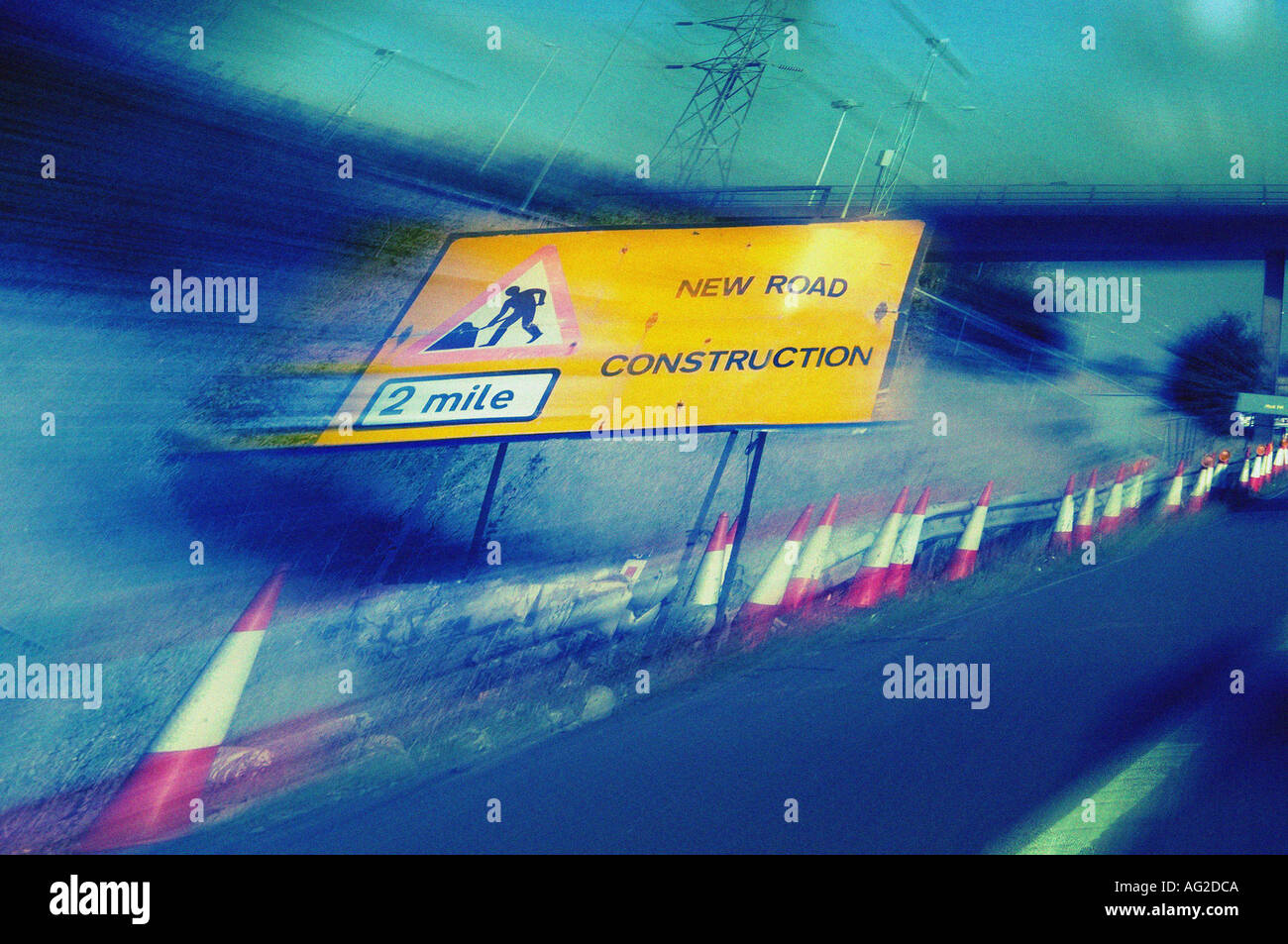 Motorway roadworks signs uk hi-res stock photography and images - Alamy