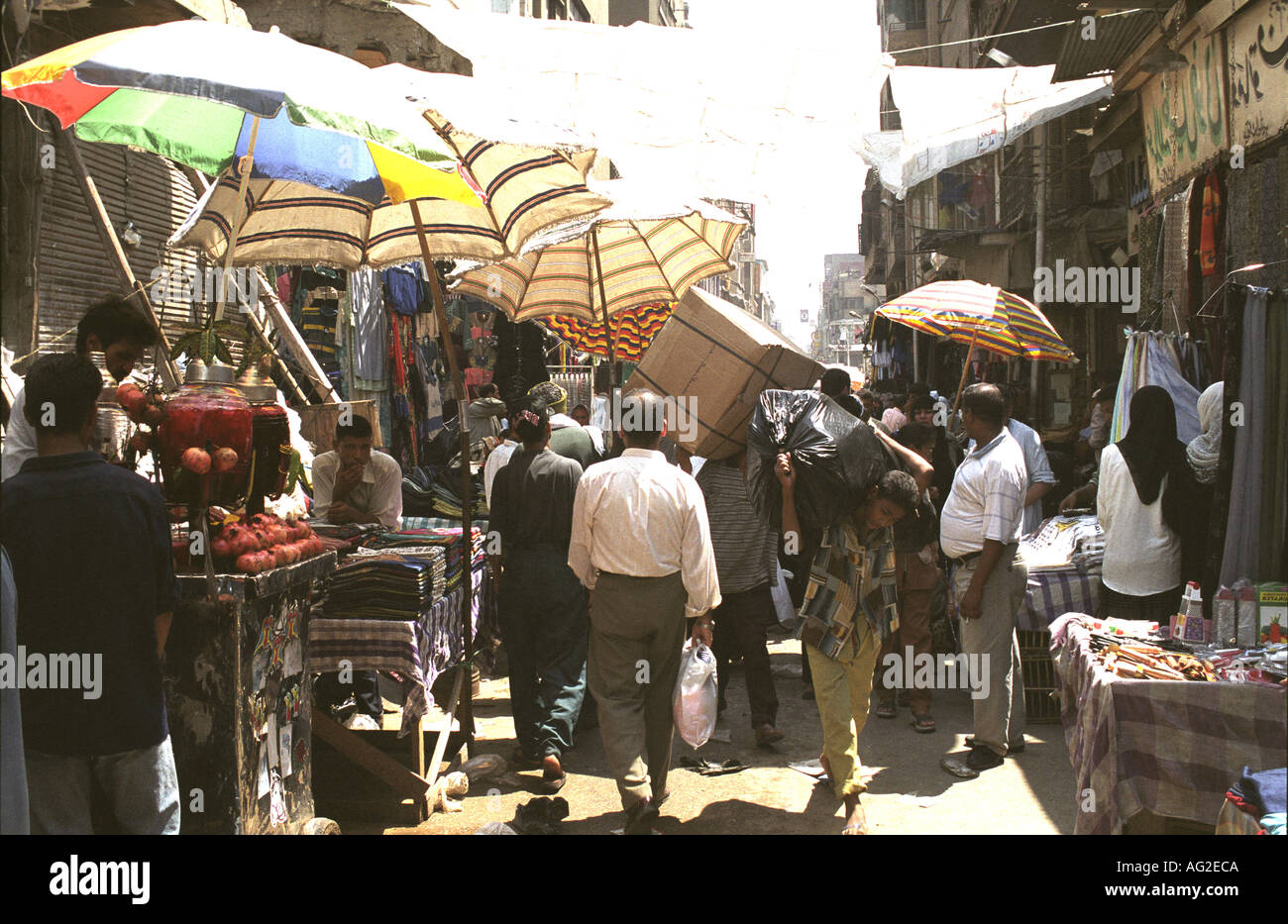 Cairo market teeming hi-res stock photography and images - Alamy