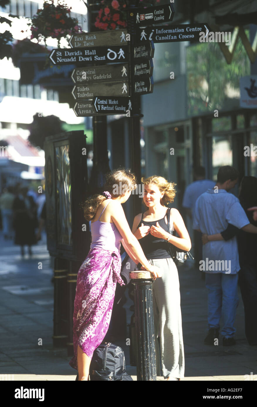 Hayes town sign hi-res stock photography and images - Alamy