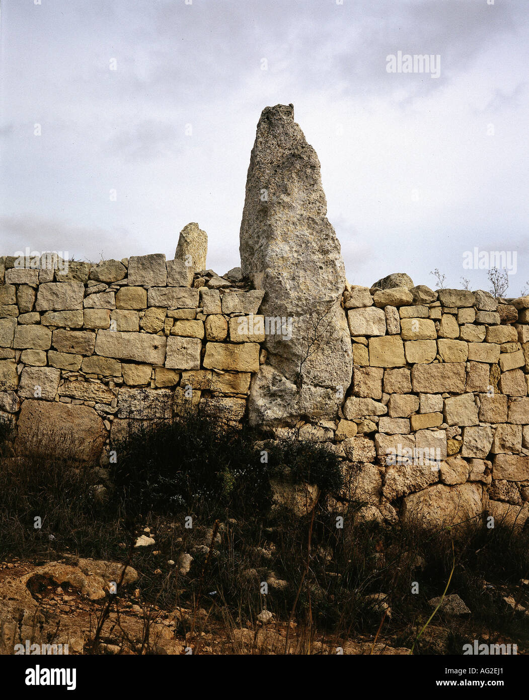 travel /geography, Malta, buildings, Hagar Qim temple, outer wall ...