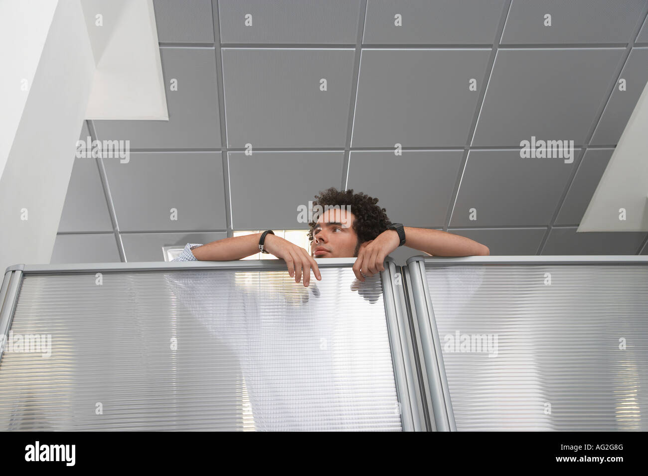 Man peeking over wall hi-res stock photography and images - Alamy