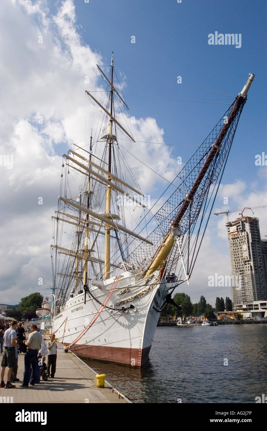 Big yacht dar pomorza museum ship gdynia hi-res stock photography and ...
