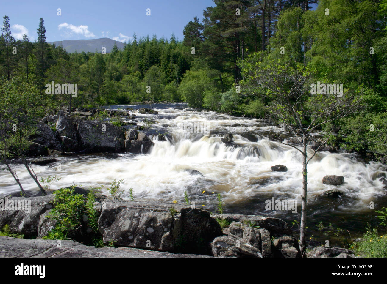 Tummel river hi-res stock photography and images - Alamy