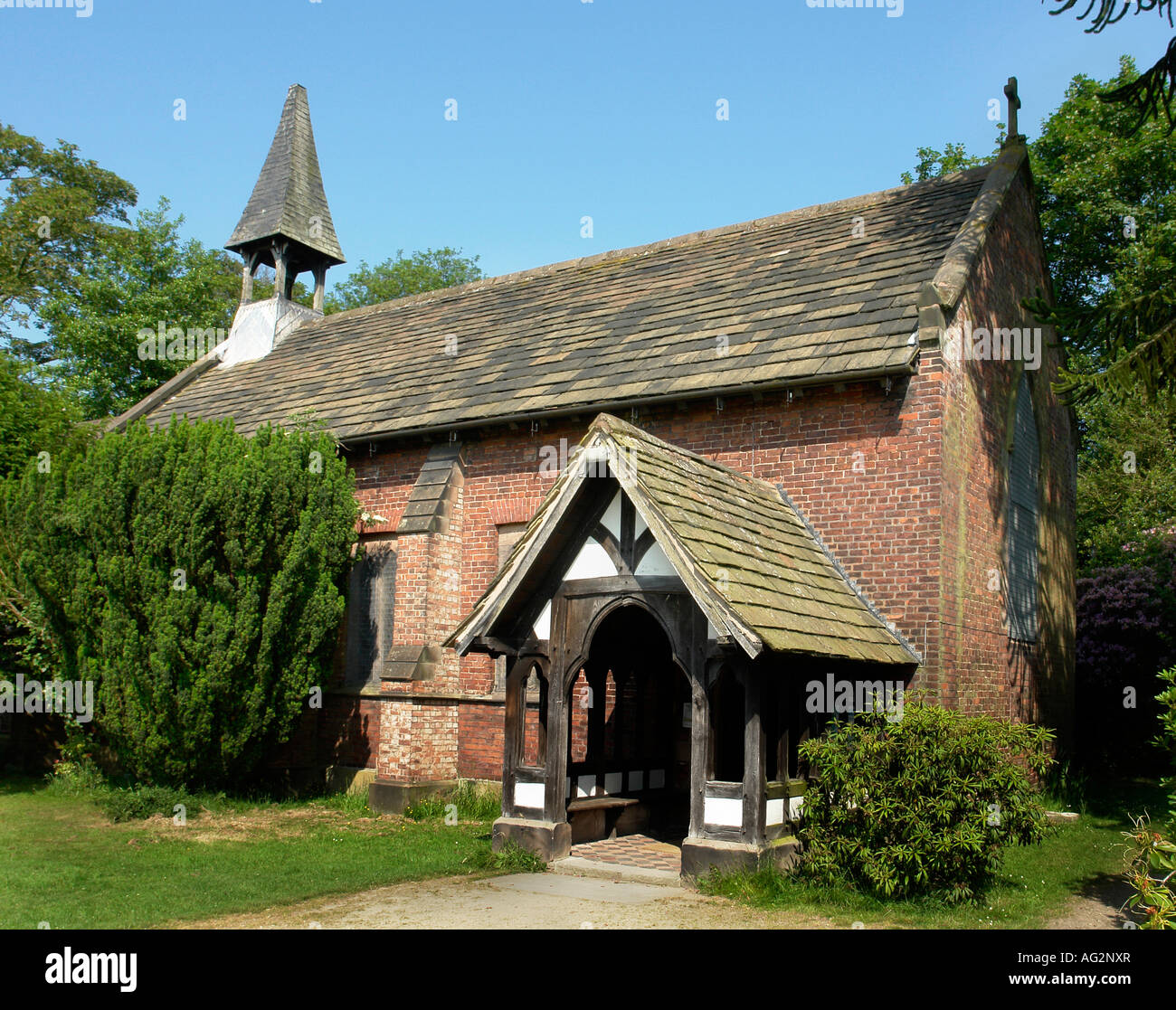 Styal village cheshire hi-res stock photography and images - Alamy