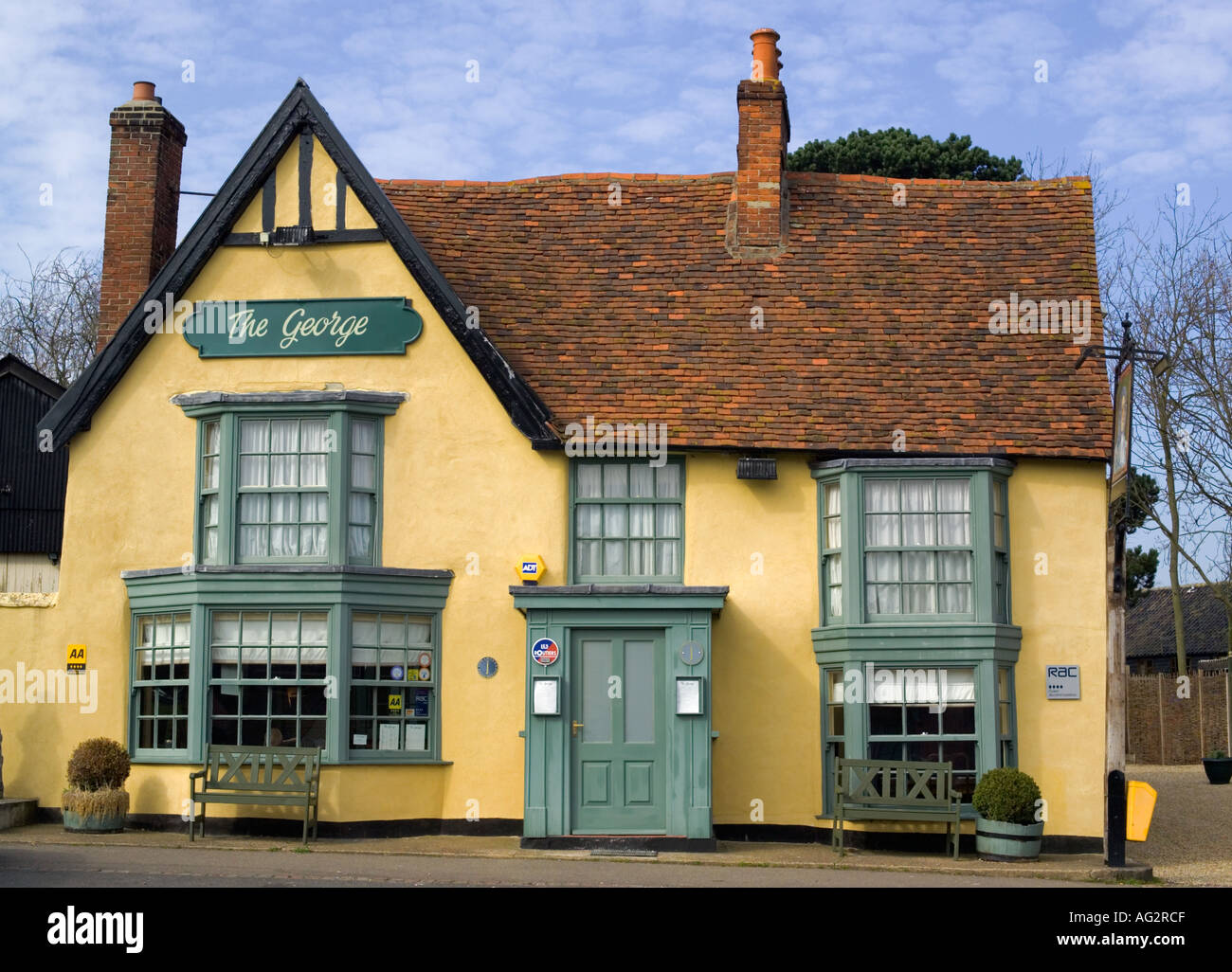 Cavendish the George Pub April 2005 Stock Photo - Alamy