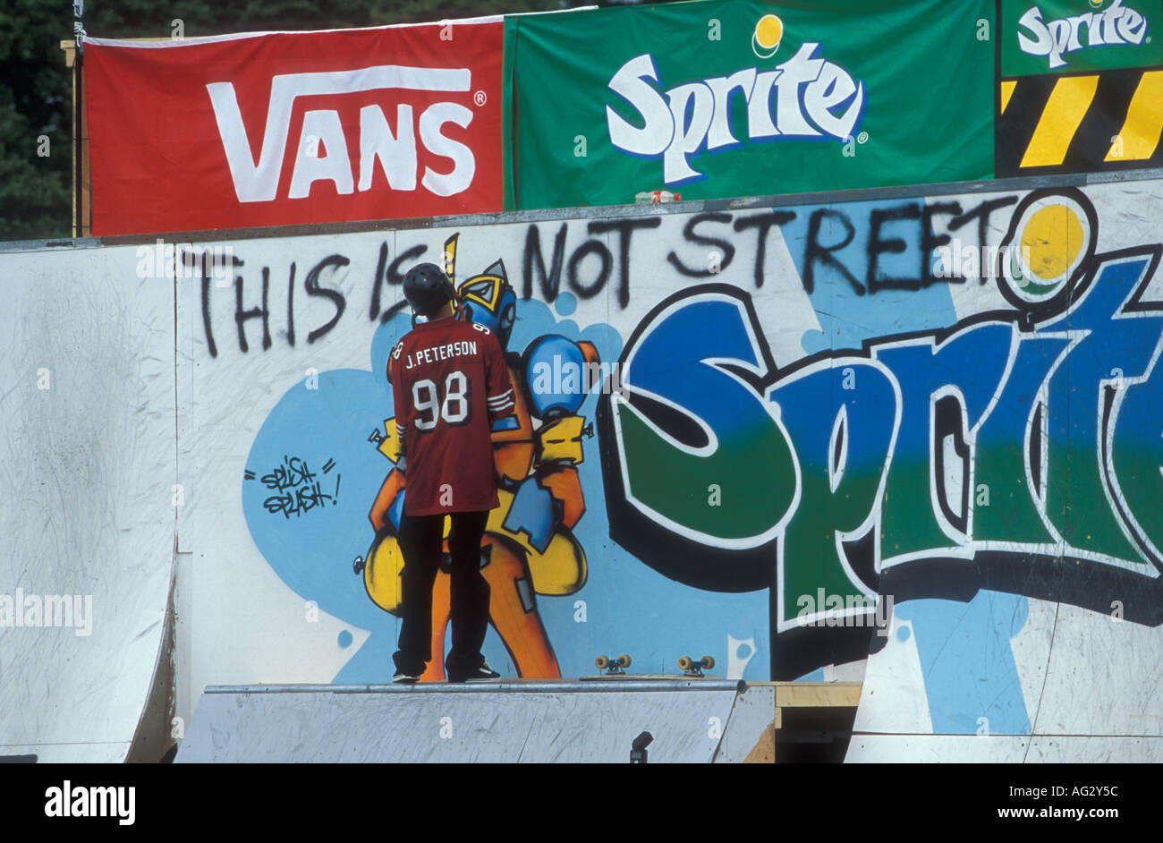 Graffiti artist at the Sprite urban games Stock Photo - Alamy