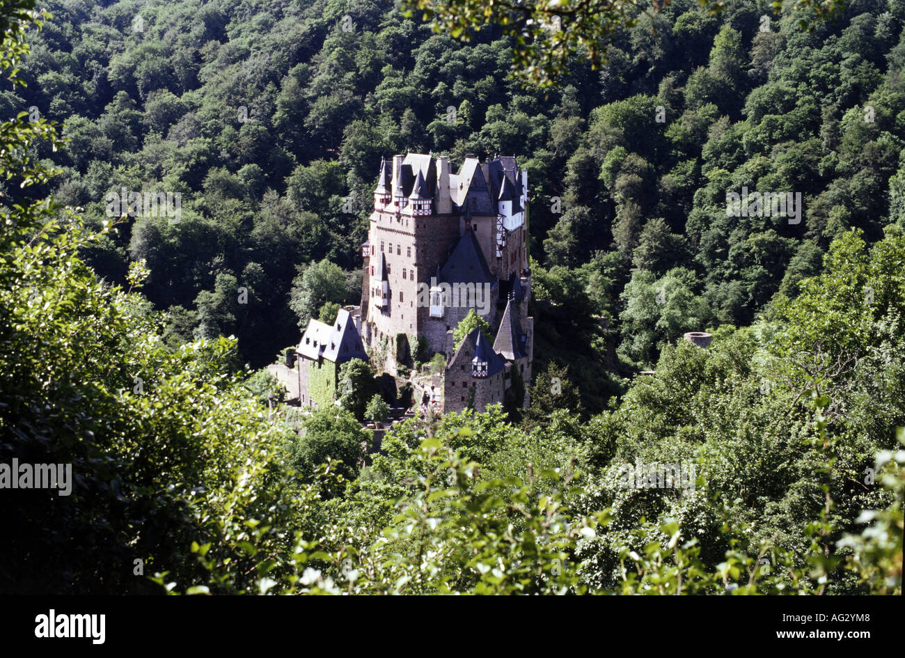 architecture, castles, Germany, Rhineland-Palatinate, castle Eltz ...