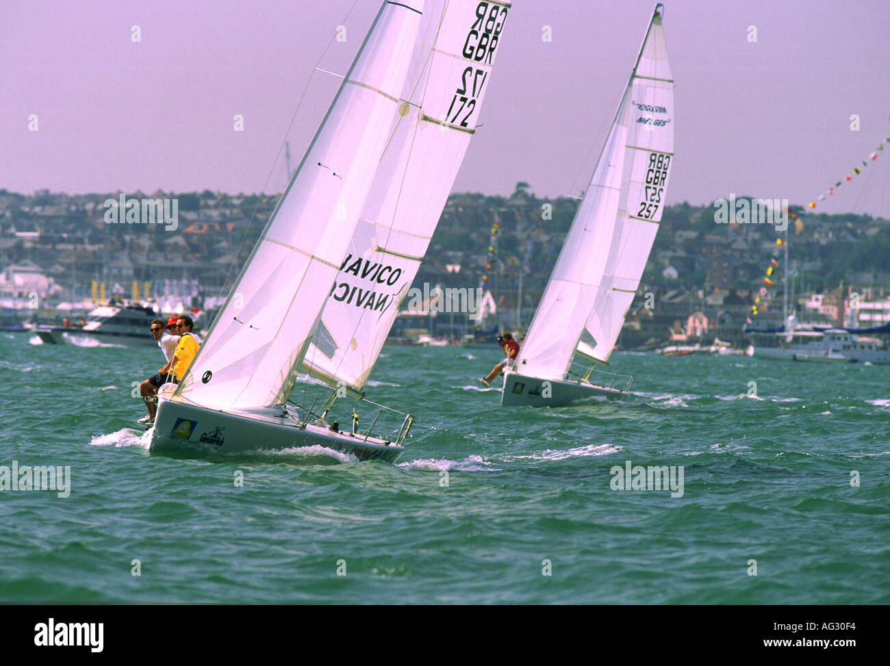 Cowes sailing hi-res stock photography and images - Alamy