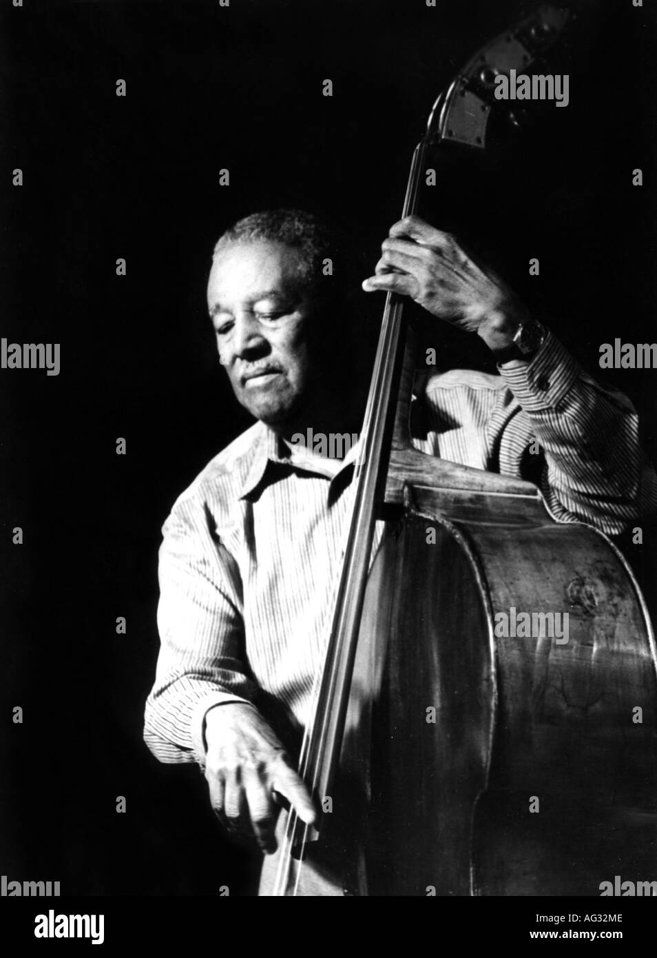 American jazz musician ray brown hi-res stock photography and images ...