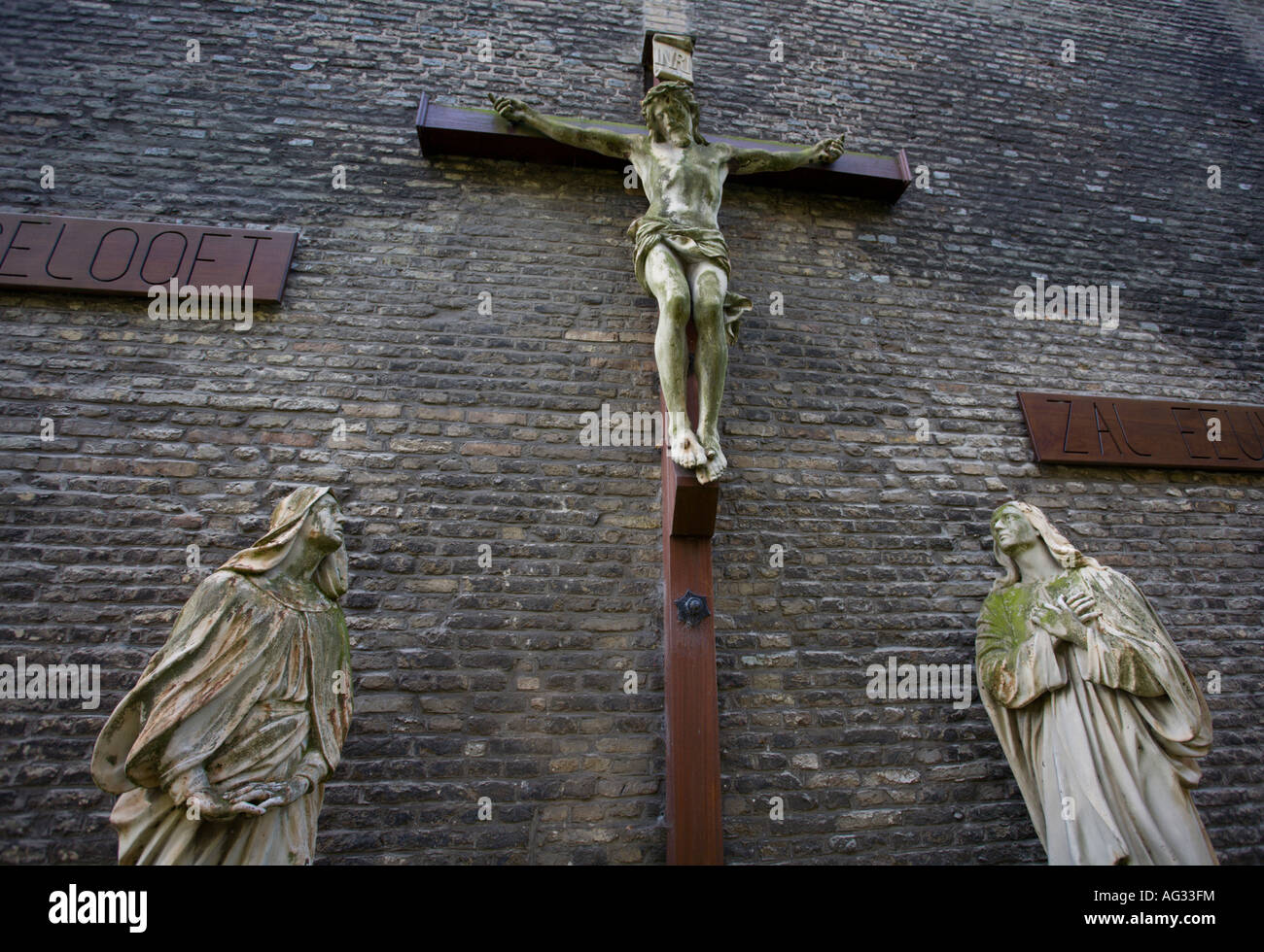 Ypres churches hi-res stock photography and images - Alamy