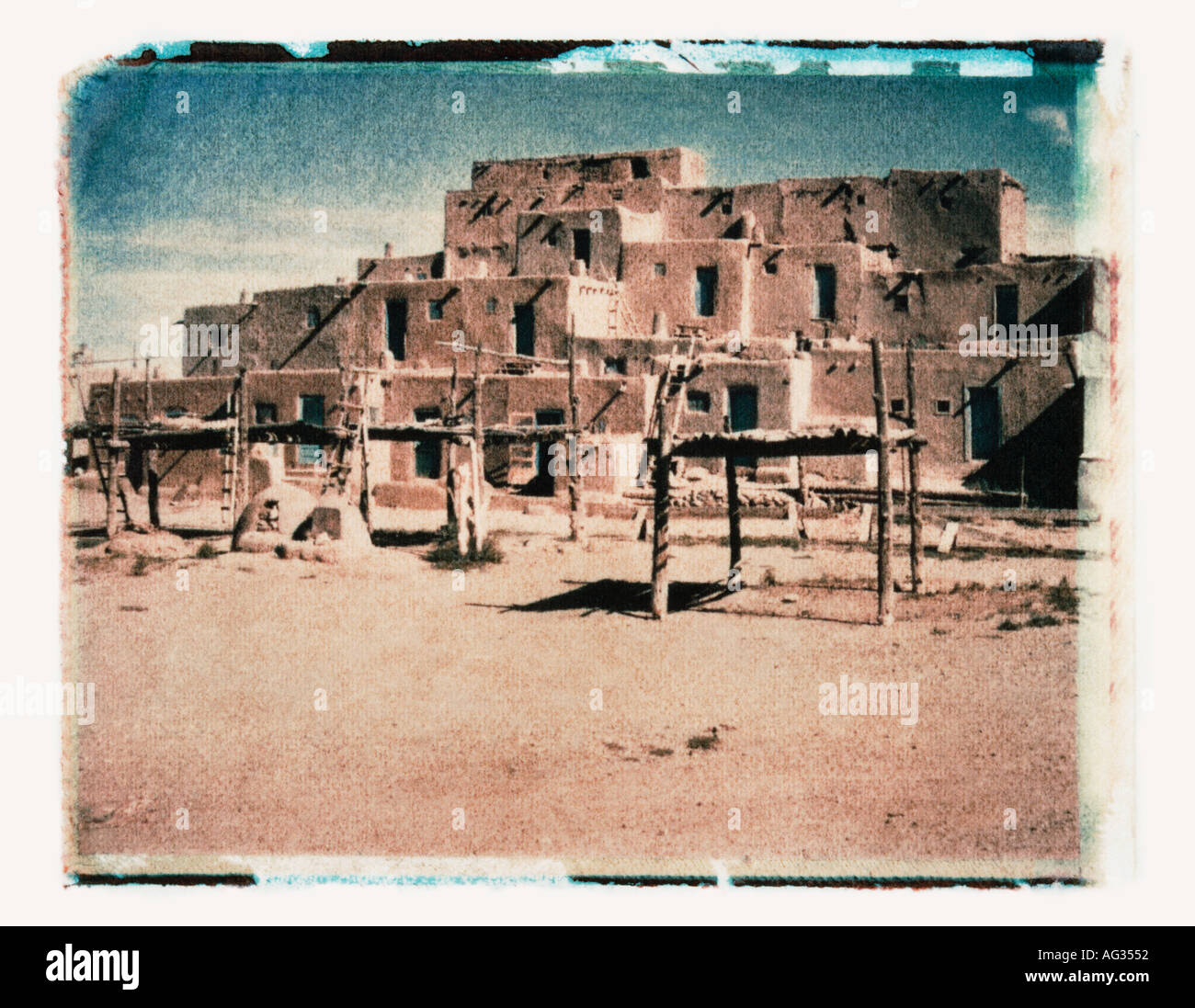 1950s adobe buildings hi-res stock photography and images - Alamy