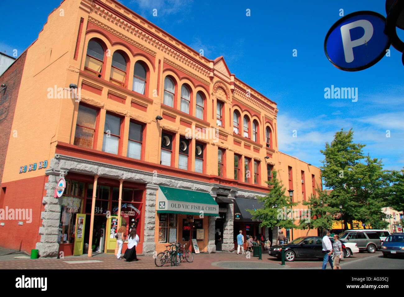 heritage building fish and chip shop Stock Photo - Alamy