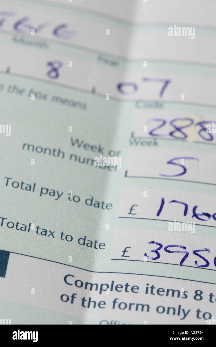 Employee p45 hi-res stock photography and images - Alamy