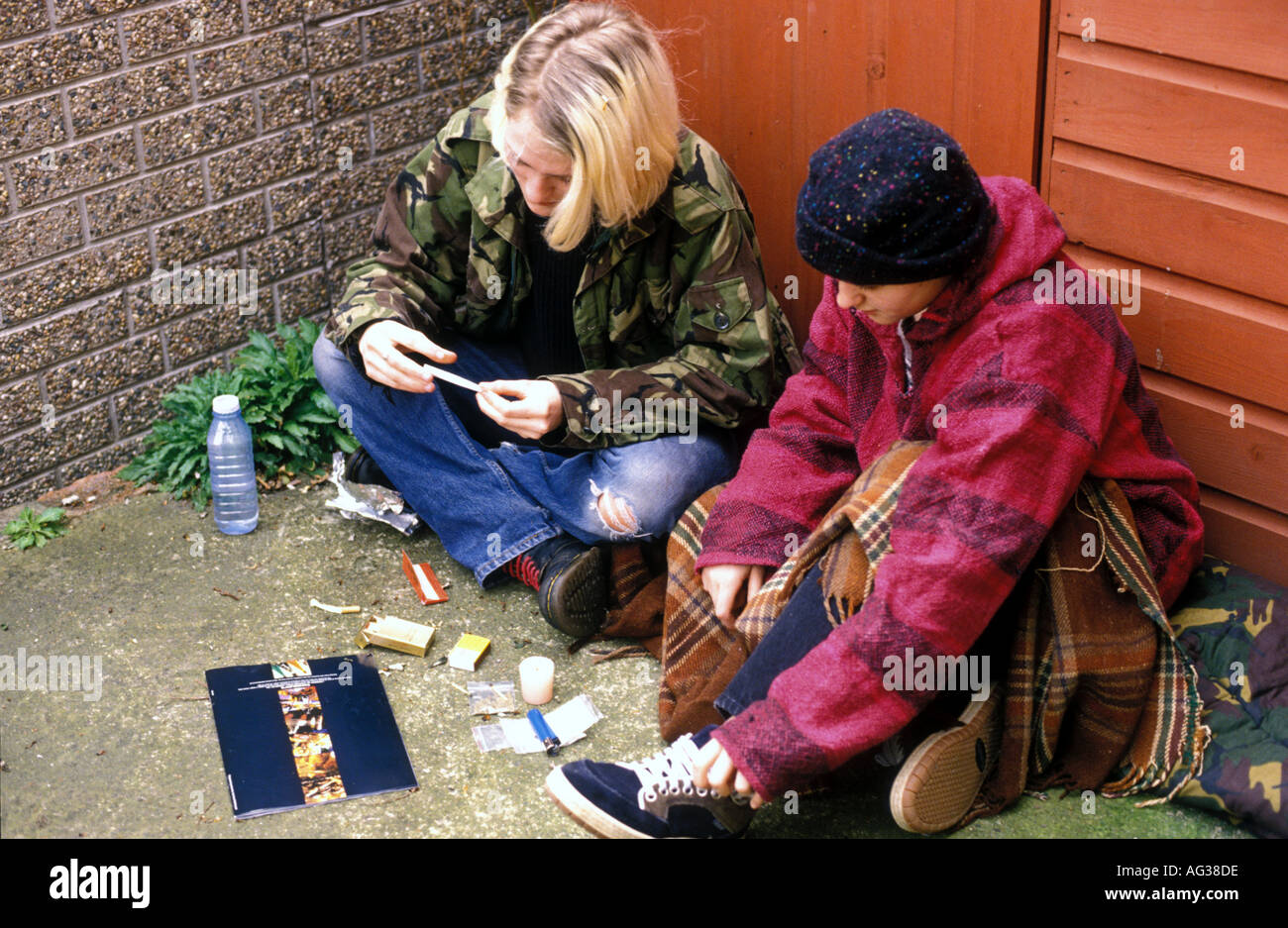 Cocaine snorting uk hi-res stock photography and images - Alamy