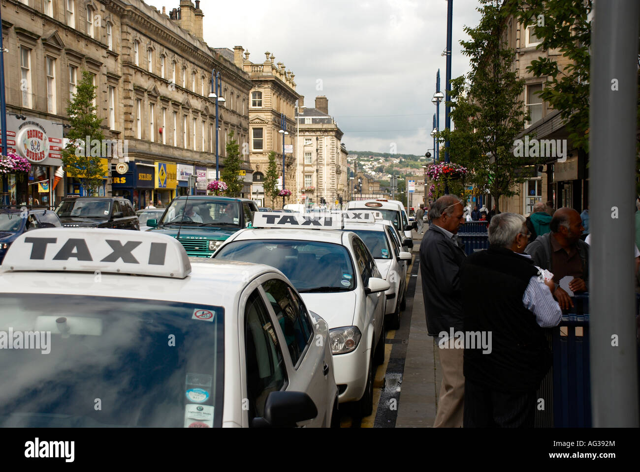 taxis & drivers waiting Stock Photo - Alamy