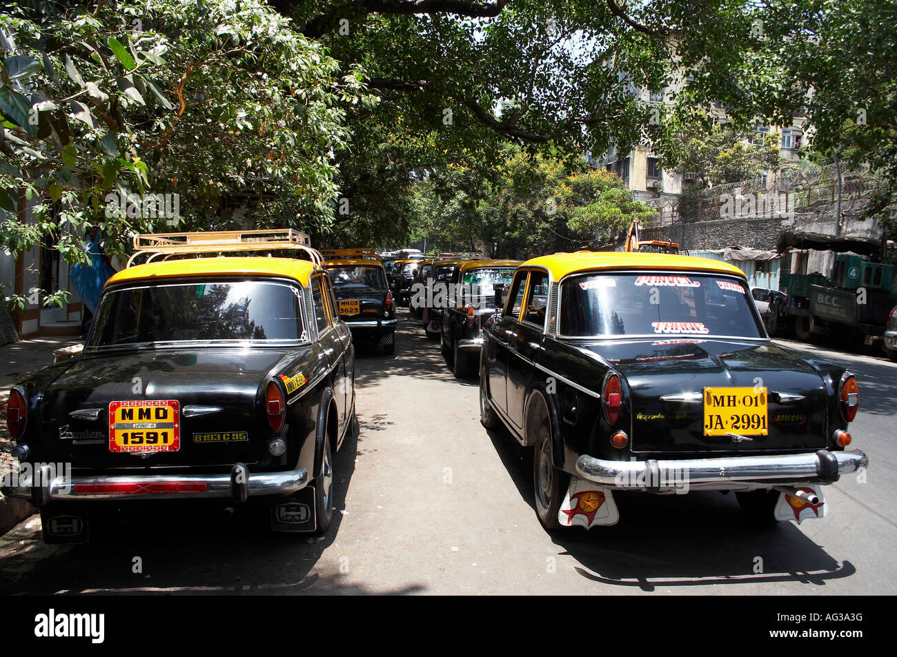 Taxi cabs in Mumbai India Stock Photo - Alamy