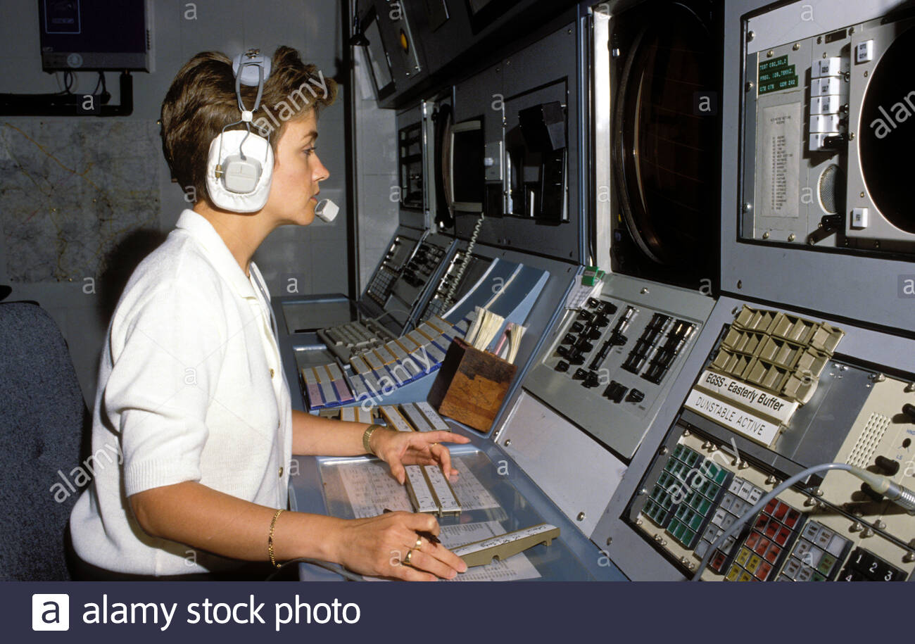 Air Traffic Controller Uk High Resolution Stock Photography and Images ...