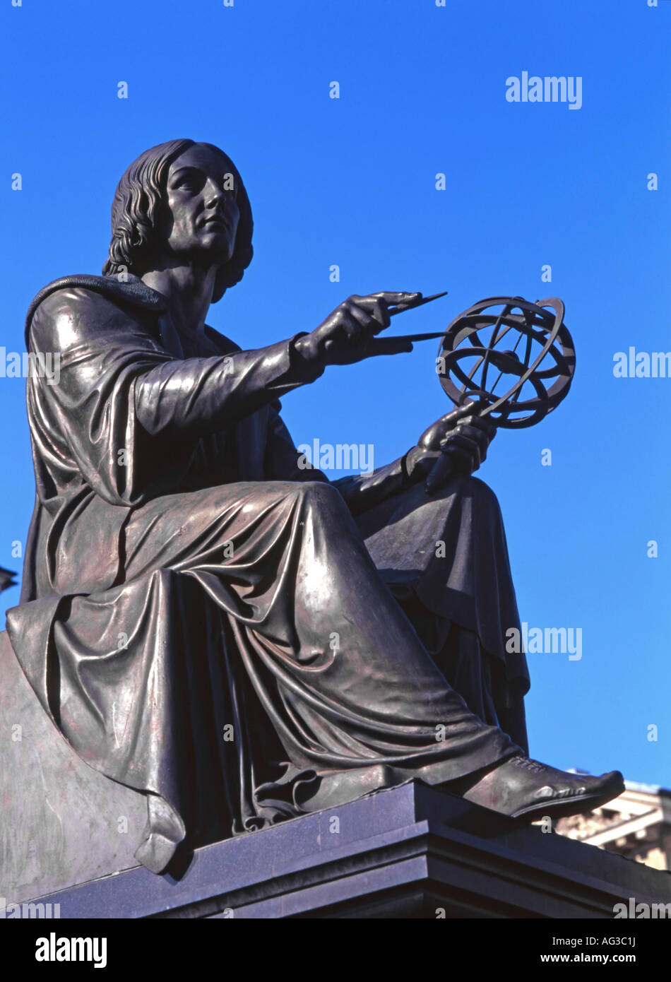 Warsaw, Poland. Copernicus Monument, Krakowskie Przedmiescie (street ...