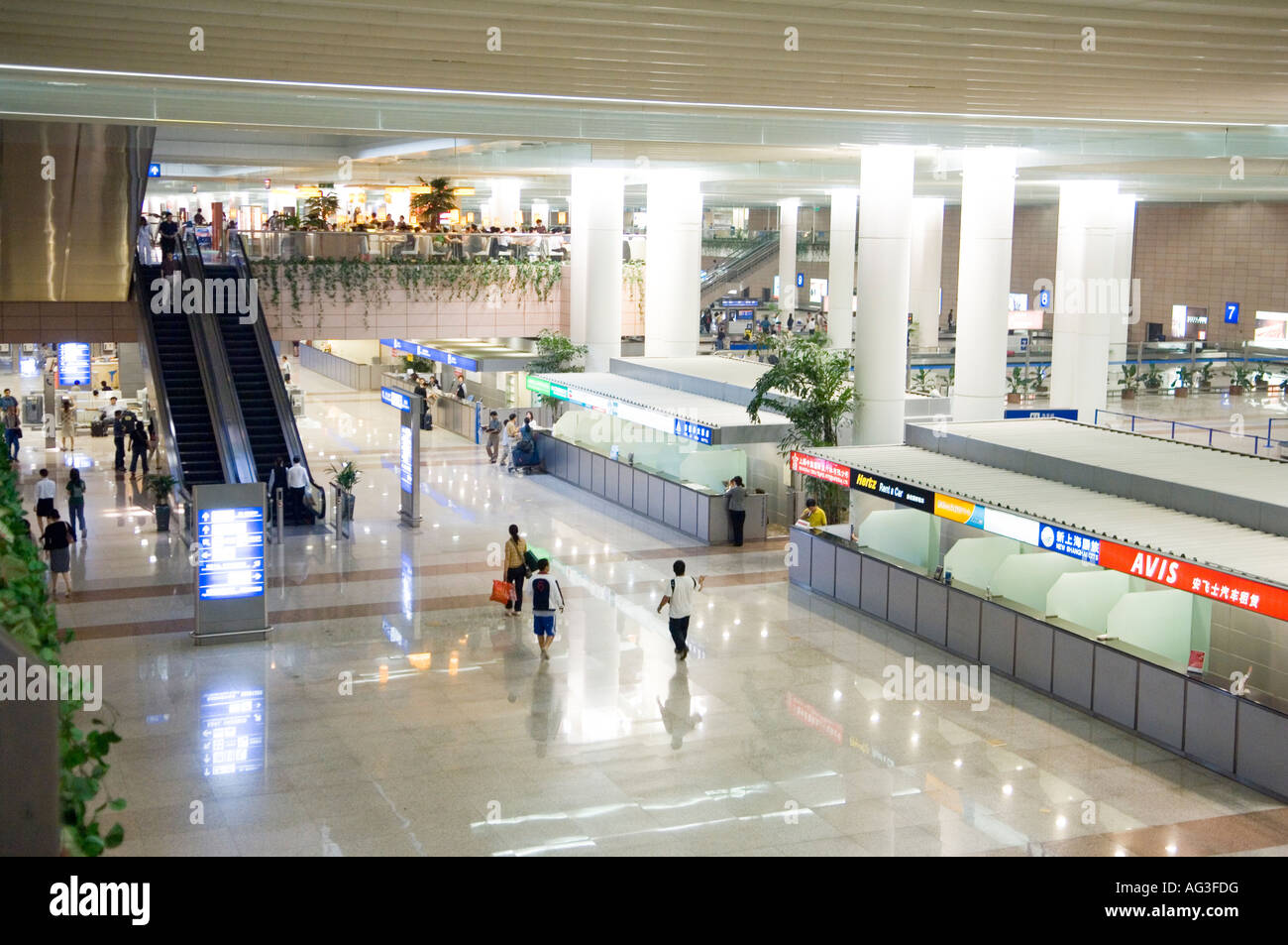 Interior of Pudong International Airport in Shanghai Stock Photo - Alamy