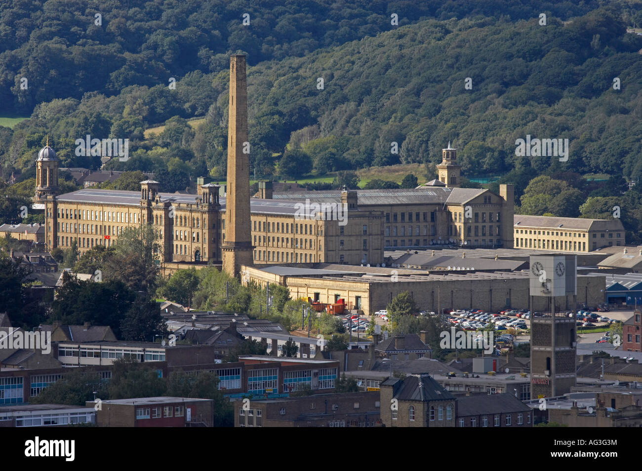 Victorian or 19th century c19 building hi-res stock photography and ...