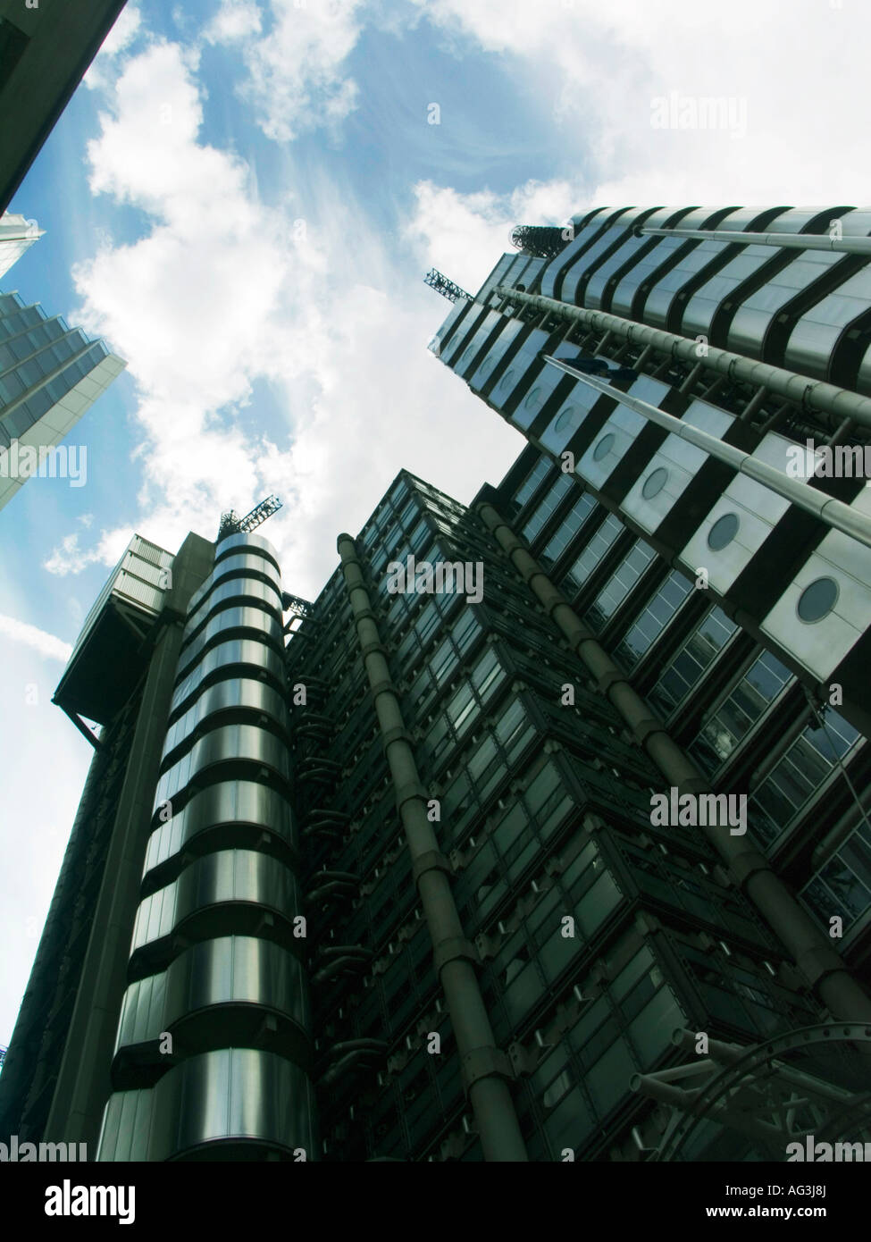 Lloyds of london building history hi-res stock photography and images ...