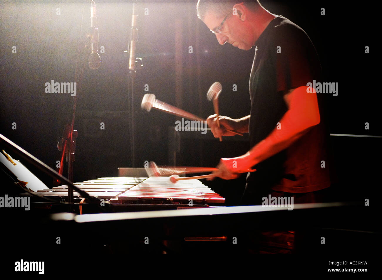 Jazz quintet hi-res stock photography and images - Alamy