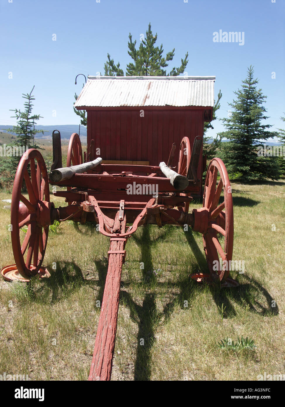 Antique Wagon Frame and Wheels Stock Photo - Alamy